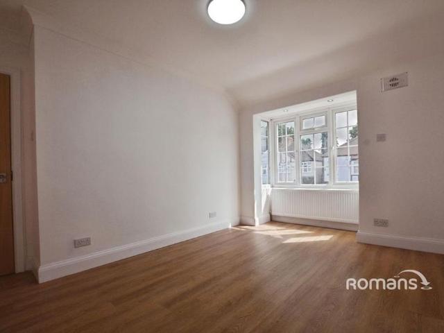 5 bedroom terraced house to rent