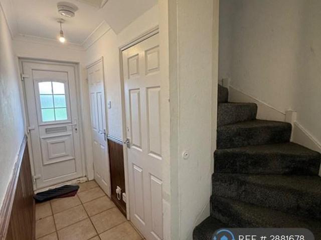 4 bedroom terraced house to rent