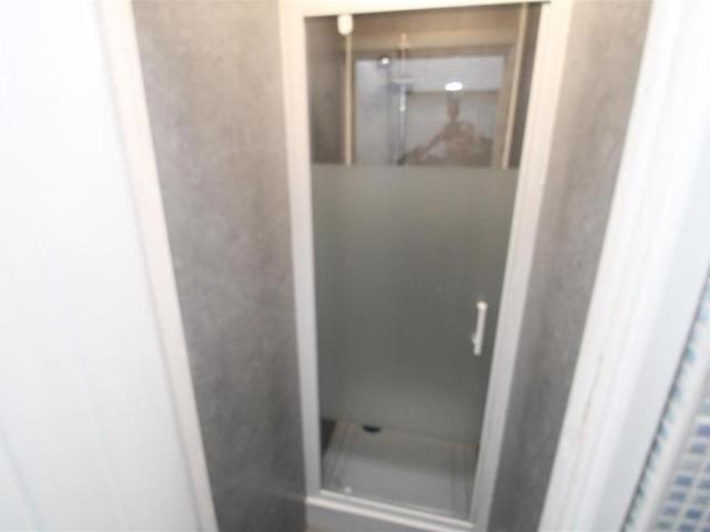 5 bedroom terraced house to rent