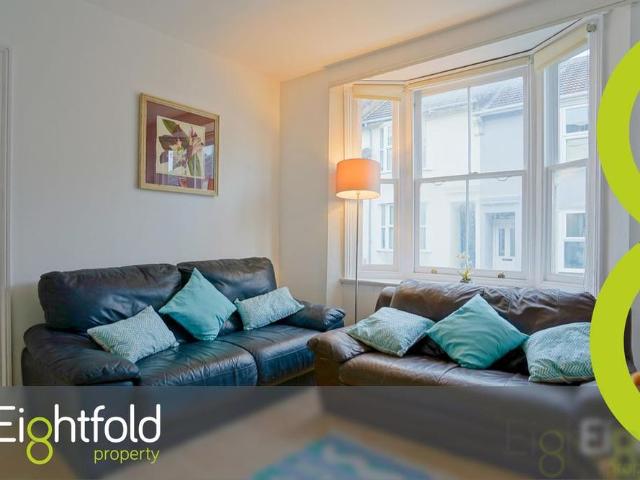 5 bedroom terraced house to rent