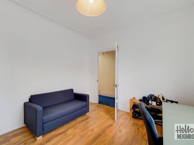 5 bedroom terraced house to rent