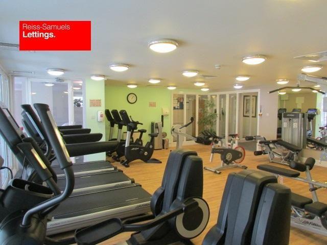 5 bedroom terraced house to rent