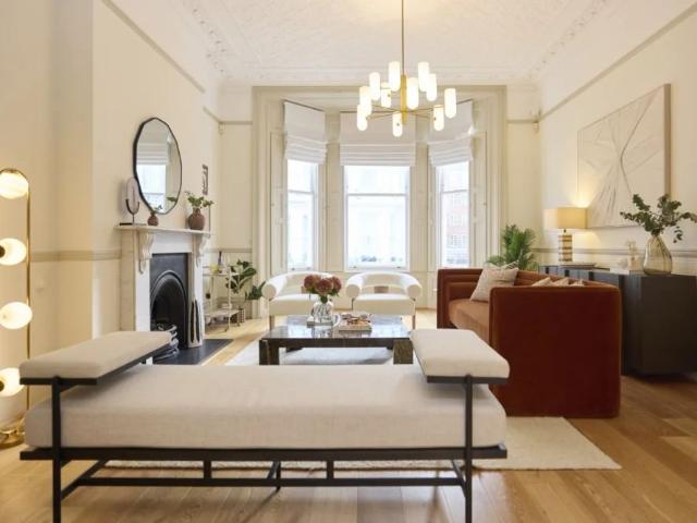 5 bedroom terraced house to rent