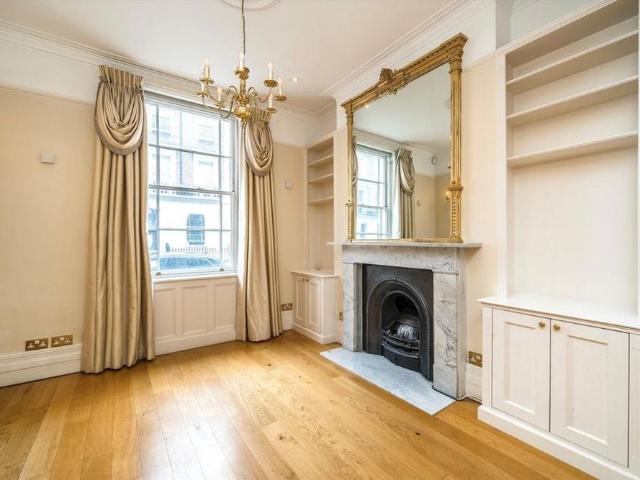 5 bedroom terraced house to rent