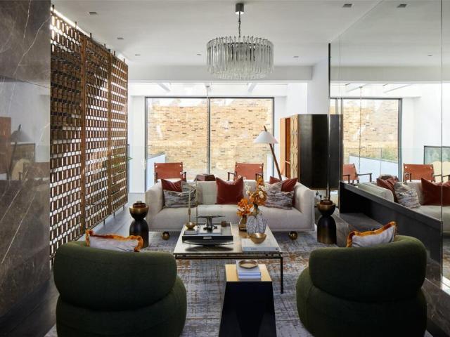 5 bedroom terraced house to rent