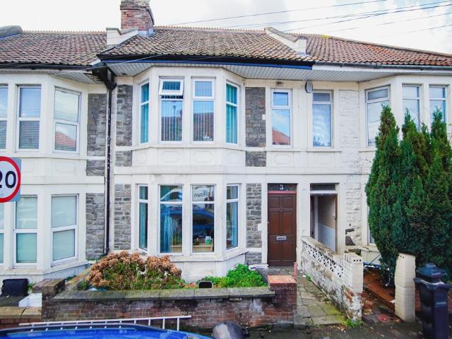 5 bedroom terraced house to rent