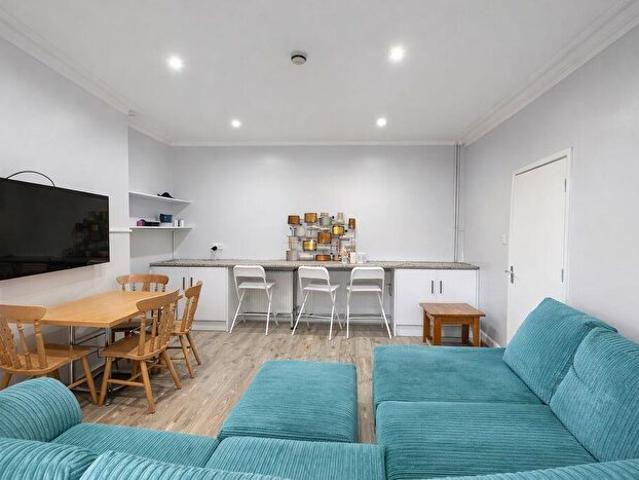 5 Bedroom Terraced House To Rent In Castle Boulevard, Nottingham, NG7