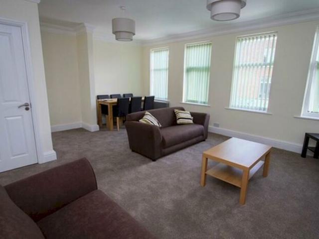 5 Bedroom Terraced House To Rent In Earlsdon Street, Coventry, West Midlands, CV5
