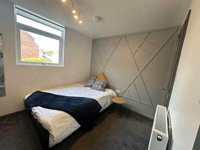 5 Bedroom Terraced House To Rent In Grafton Street, Coventry, CV1