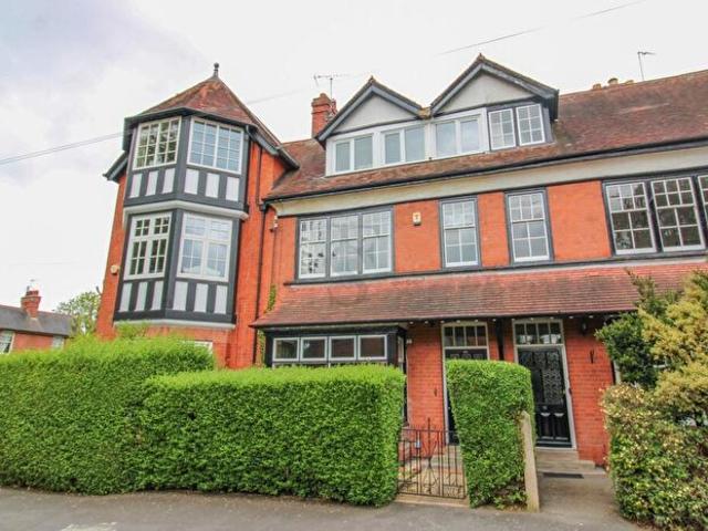 5 Bedroom Terraced House To Rent In Knighton Drive, Knighton, LE2