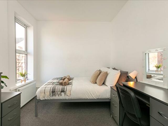 5 Bedroom Terraced House To Rent In North Sherwood Street, Nottingham, NG1
