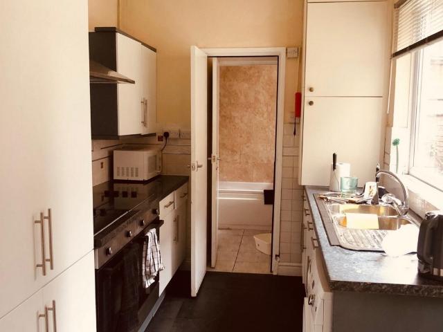 5 Bedroom Terraced To Rentin Nottingham £140 pw