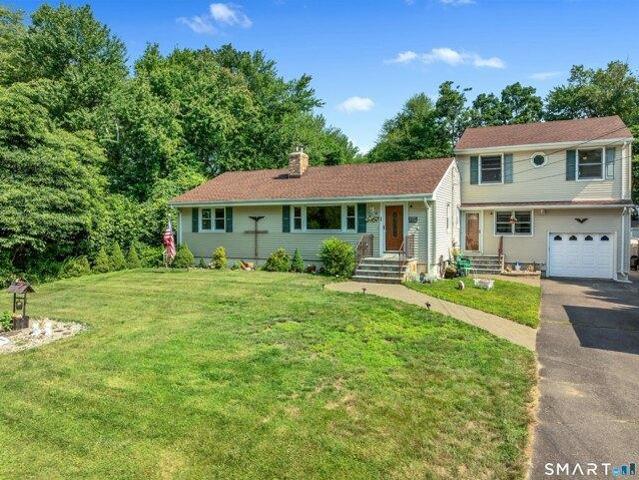 5 bedroom, Trumbull CT 06611 105127016