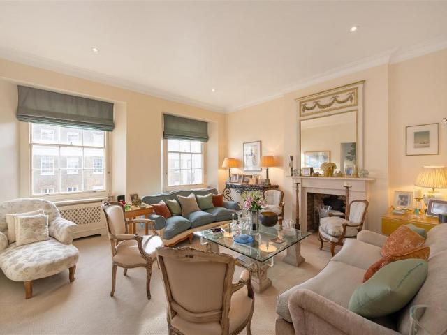5 bedroom triplex for sale