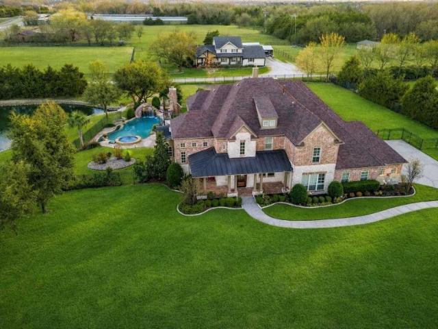 5 bedroom, Tx Tx 102552200
