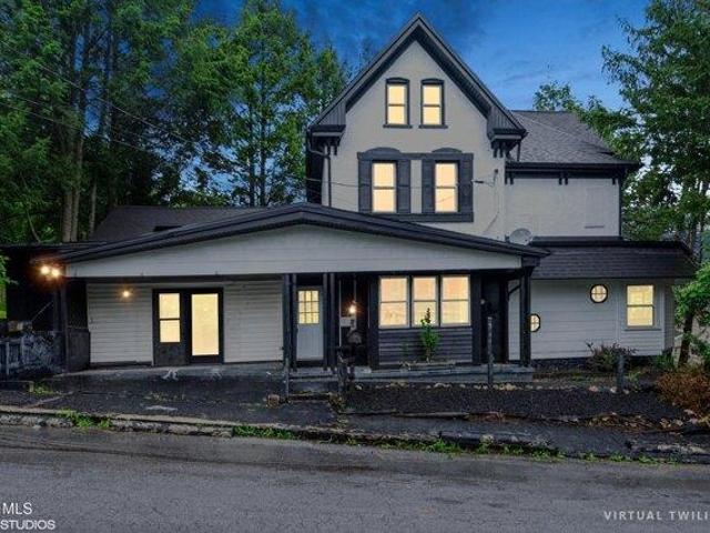 5 bedroom, Tyrone PA 16686 LS92289151