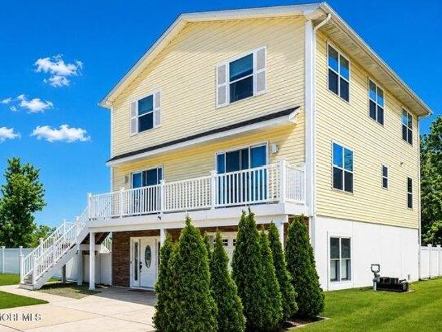 5 bedroom, Union Beach NJ 07735 105142051
