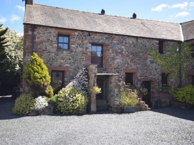 5 Bedroom Unique Property