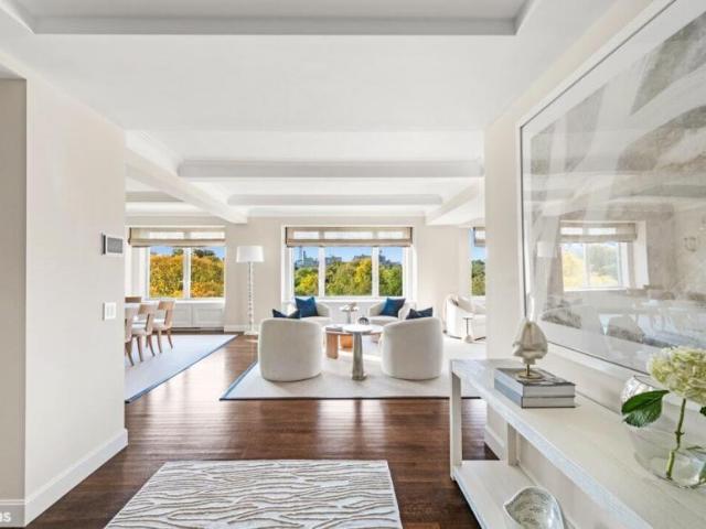 5 bedroom, Upper East Side NY LS89697522
