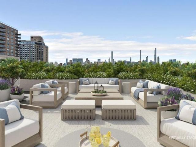 5 bedroom, Upper East Side NY 96882055