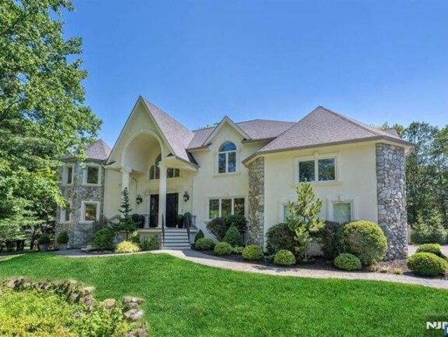 5 bedroom, Upper Saddle River NJ 07458 104569860