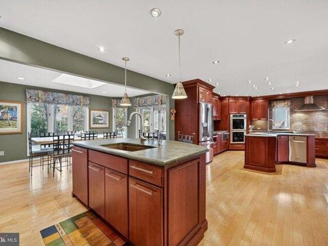 5 bedroom, Voorhees NJ 08043 102561376