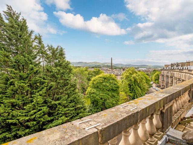5 bedroom villa for sale in 8/2 Grosvenor Crescent, West End, Edinburgh, EH12 5EP, EH12