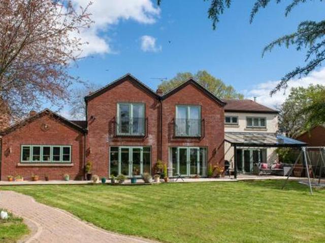 5 Bedroom Village House For Sale In Warwick, Warwickshire