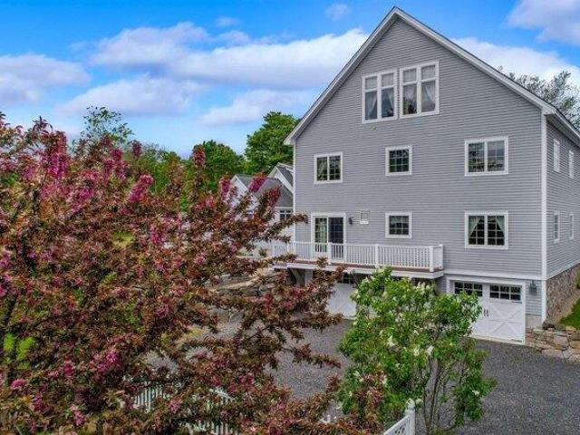 5 bedroom, York ME 03909 102153820