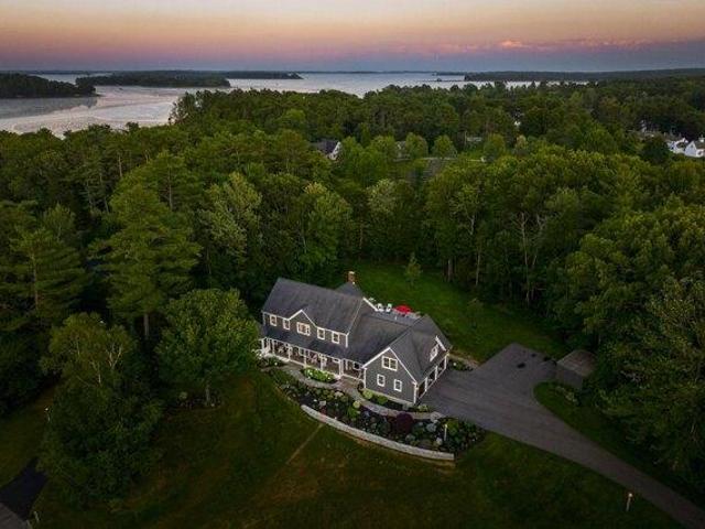 5 bedroom, Yarmouth ME 04096 105113298
