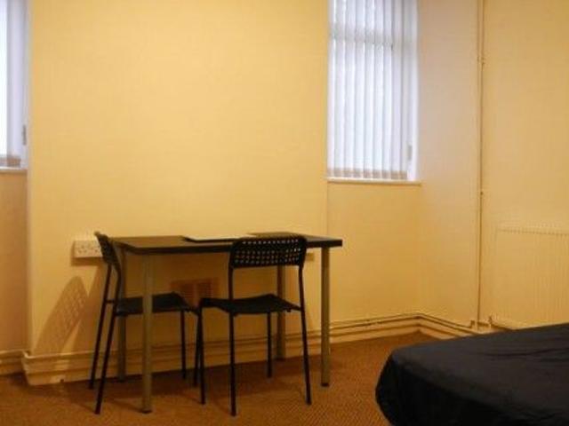 5 Bedroomed House, Treforest