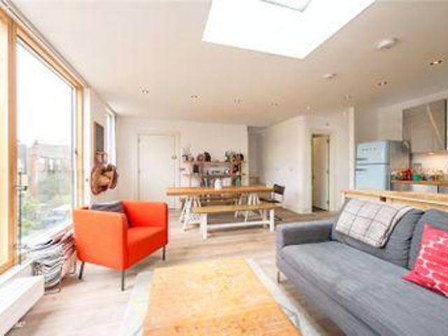 5 Bedrooms Maisonette for sale in Gransden Avenue, London E8