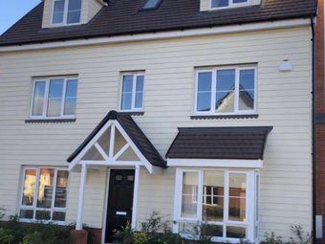 5 Bedrooms Detached house for rent in Murray Mcpherson Parade, Essex CO4