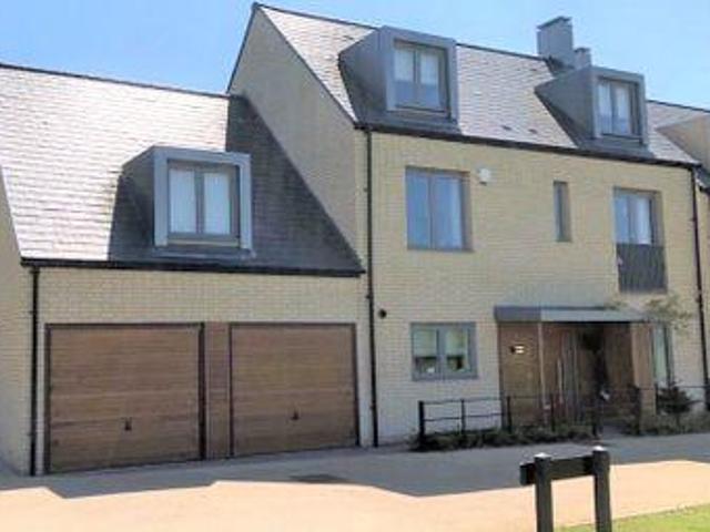 5 Bedrooms Detached house for rent in Avalon Way, Trumpington, Cambridge CB2