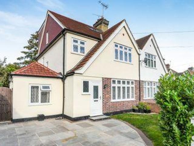 5 Bedrooms Detached house for rent in Bruce Grove, Orpington BR6