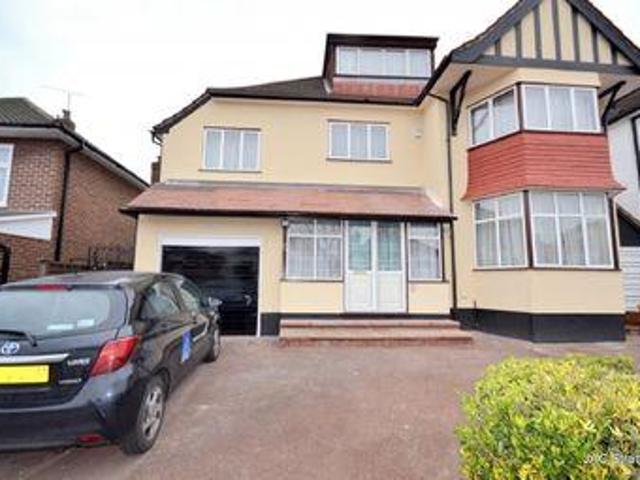 5 Bedrooms Detached house for rent in Foscote Road, Hendon, London NW4