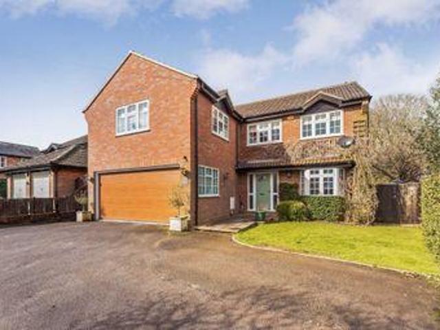 5 Bedrooms Detached house for rent in Leighton Road, Wingrave, Aylesbury HP22