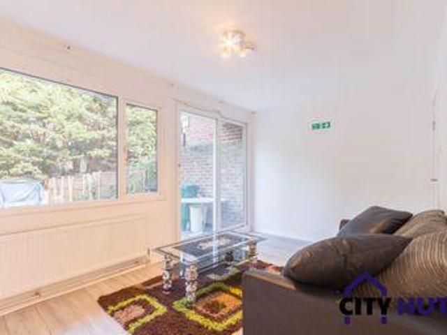 5 Bedrooms Detached house for rent in Penderyn Way, Carleton Road, Tufnell Park N7