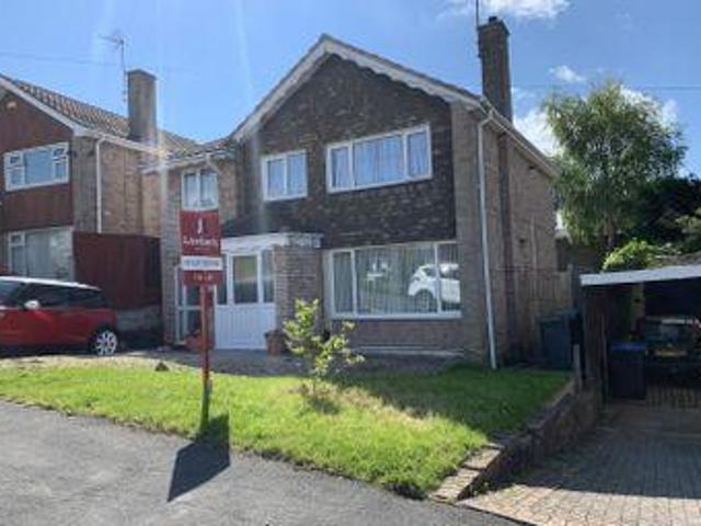 5 Bedrooms Detached house for rent in St. Judes Avenue, Studley B80