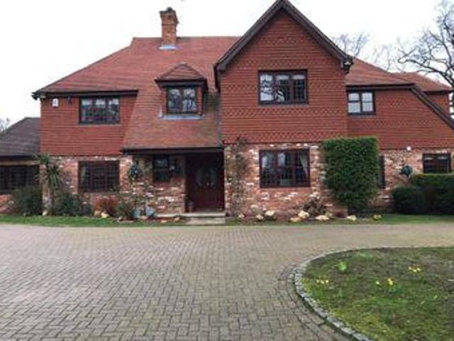 5 Bedrooms Detached house for rent in Turnoak Park, Windsor SL4