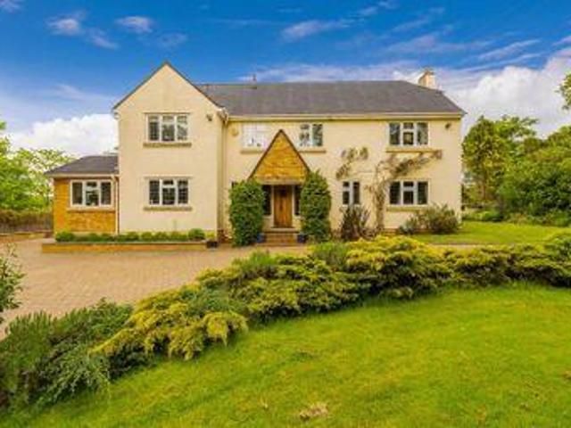 5 Bedrooms Detached house for rent in The Hatch, Windsor SL4