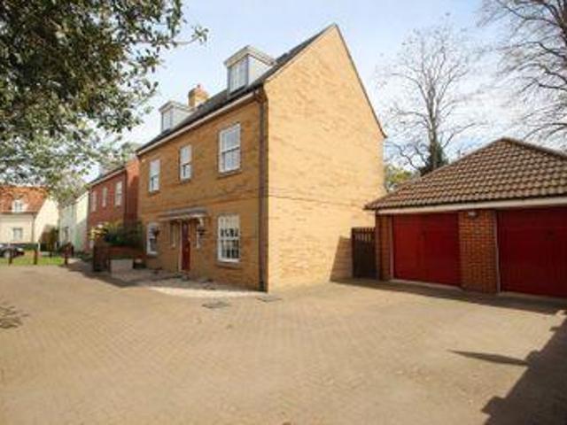 5 Bedrooms Detached house for rent in Whitebeam Close, Colchester CO4