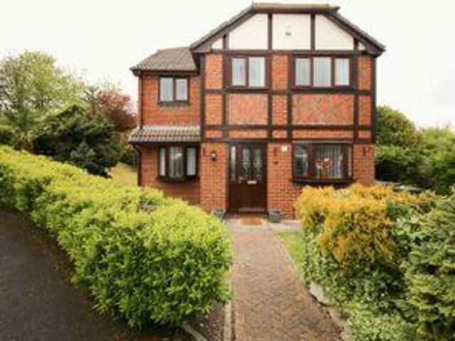 5 Bedrooms Detached house for sale in Marshbrook Close, Hindley, Wigan WN2