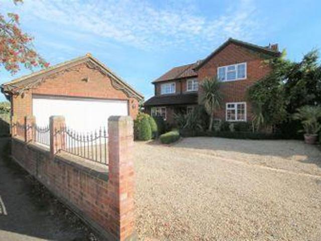 5 Bedrooms Detached house for sale in Naseby Close, Thame OX9