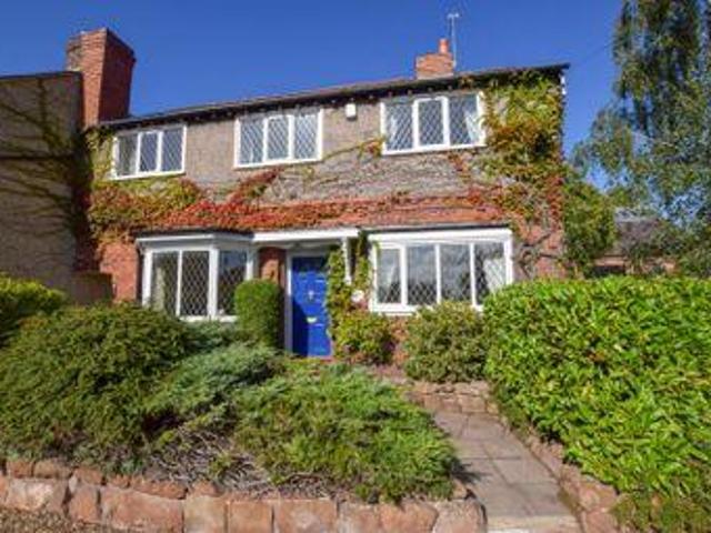 5 Bedrooms Detached house for sale in Neston Road, Ness CH64