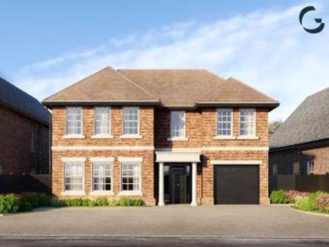 5 Bedrooms Detached house for sale in Newberries Avenue, Radlett WD7