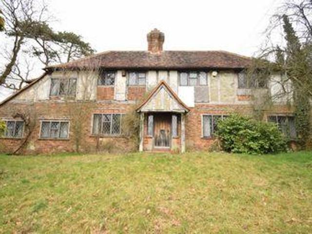 5 Bedrooms Detached house for sale in Owls House, Homedean Road, Chipstead, Sevenoaks, Kent TN13