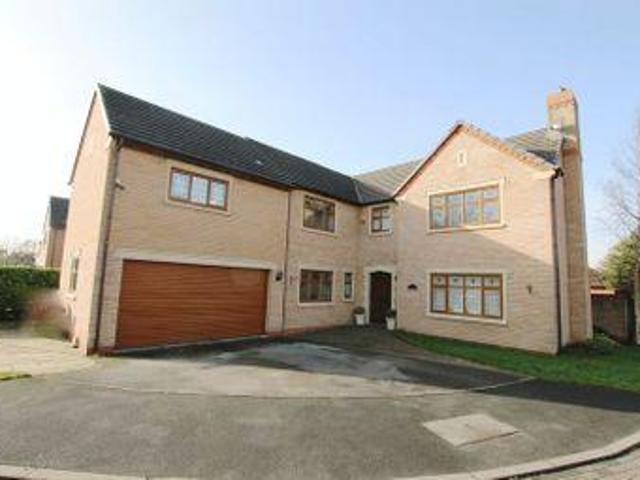 5 Bedrooms Detached house for sale in Old School Drive, Longton, Preston PR4