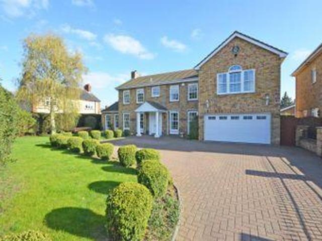 5 Bedrooms Detached house for sale in Ampthill Road, Silsoe, Bedford MK45