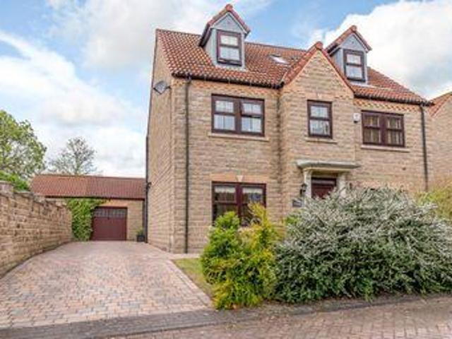 5 Bedrooms Detached house for sale in Applewood Gardens, Darrington, Pontefract WF8